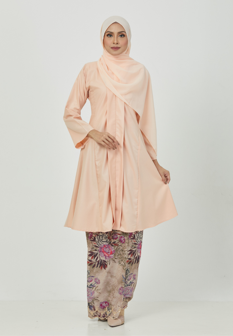 Kebarung Lace Serenity | Peach – Sopan Warisan